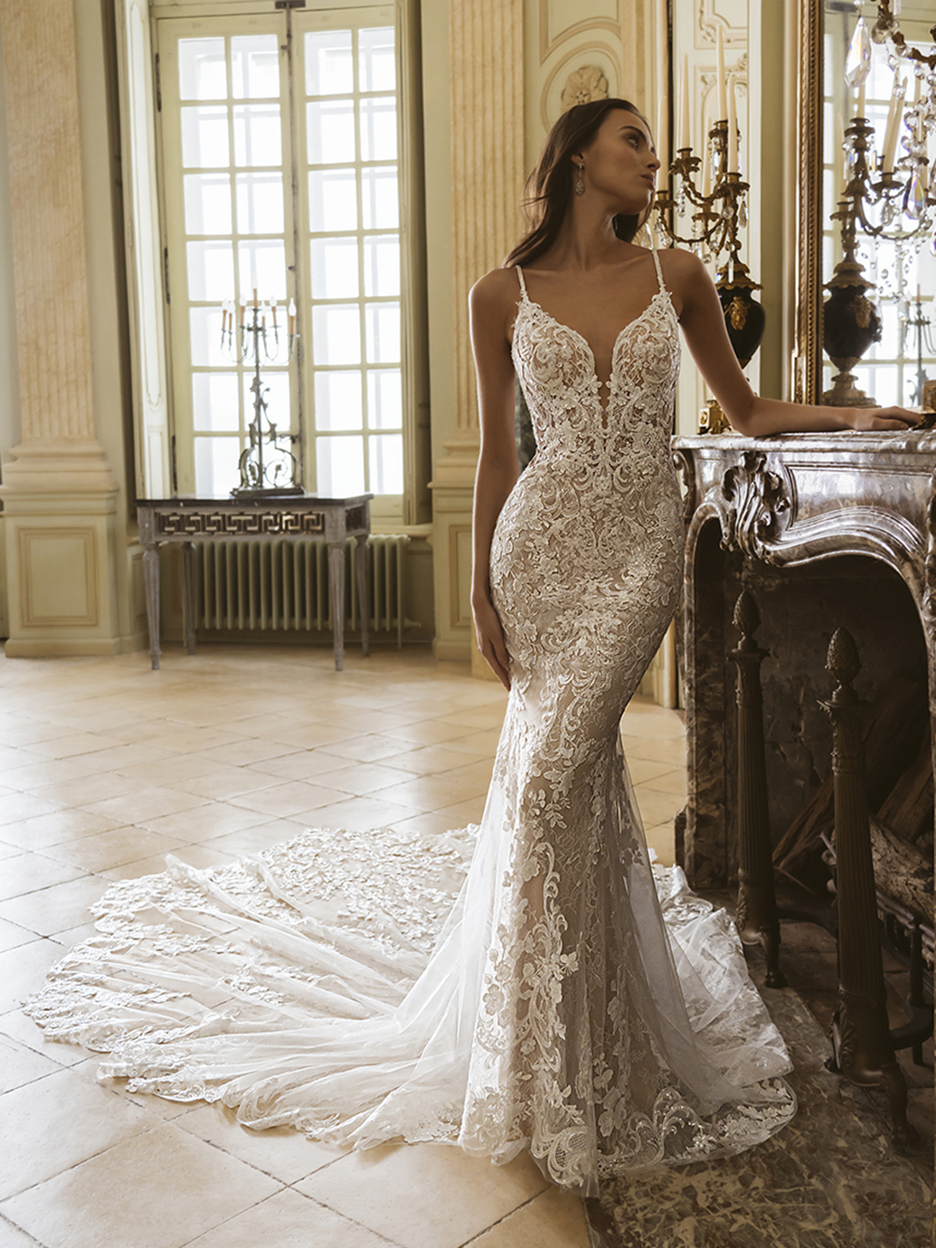 GEM - Élysée Mermaid Lace Wedding Gown - V-Neck, Backless Detailing ...